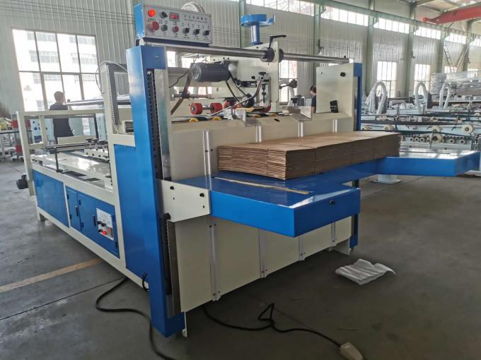 2600mm Type Semi Automatic Carton Folding And Gluing Machine Speed 60m/Min